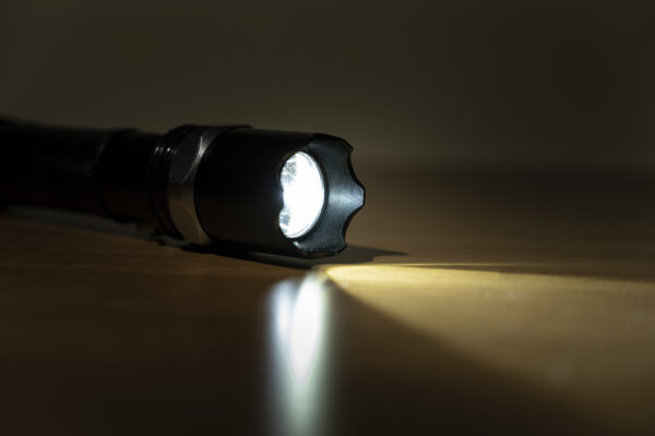 Uncover The 5 Best Tactical Flashlights For Survival – Don't Be Caught ...